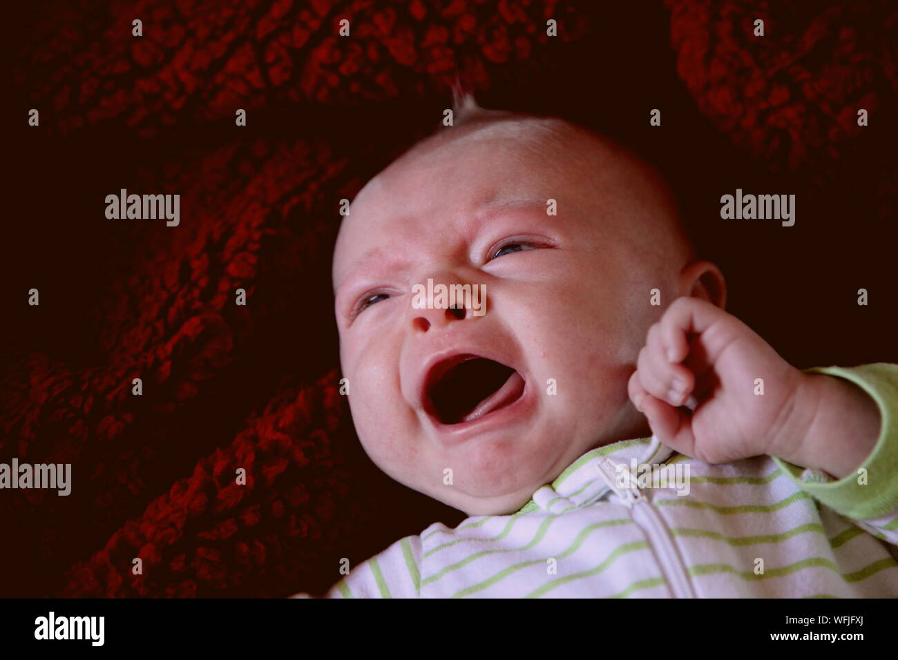 One back view crying hi-res stock photography and images - Alamy