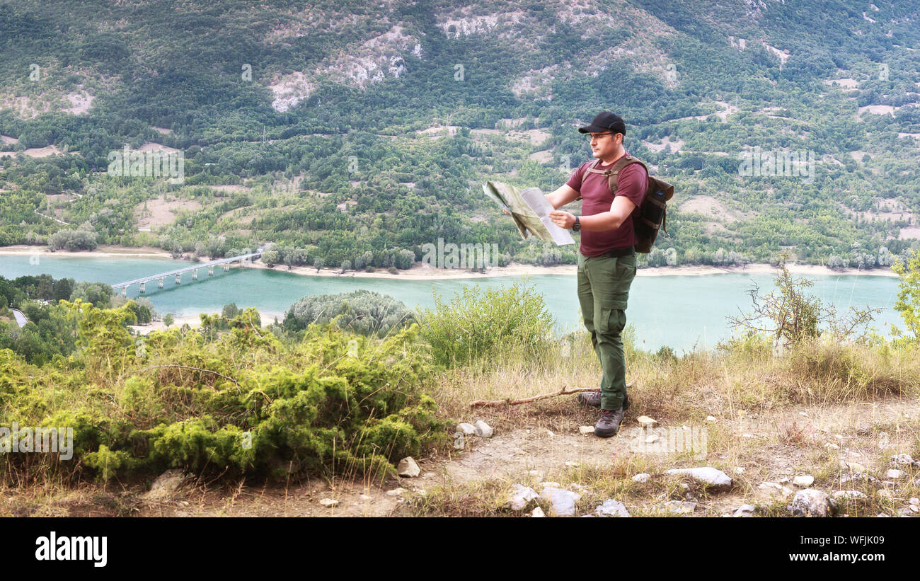 Adults hiking and map hi-res stock photography and images - Alamy