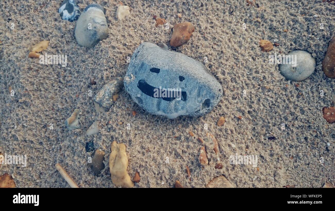 Smiley on the beach hi-res stock photography and images - Alamy