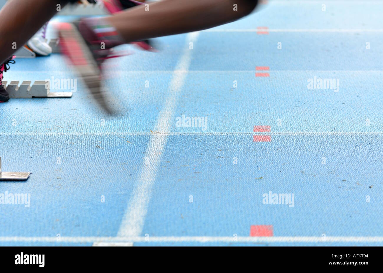 Track competitive sport hi-res stock photography and images - Alamy