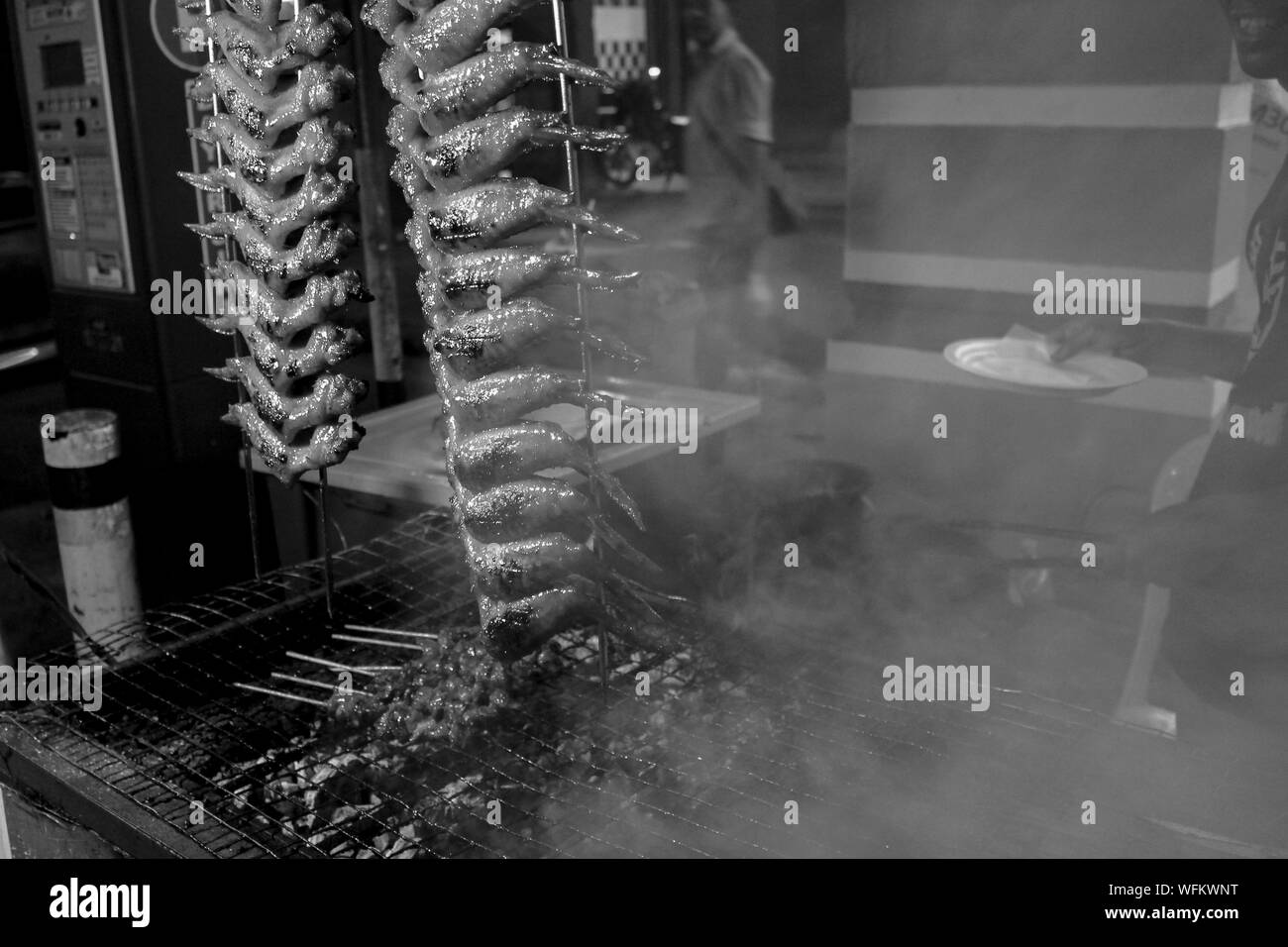 Commercial grill cooking hi-res stock photography and images - Alamy