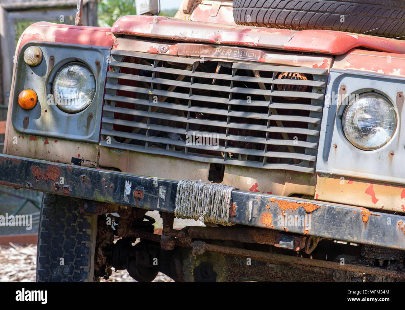 Rusting sub frame hi-res stock photography and images - Alamy