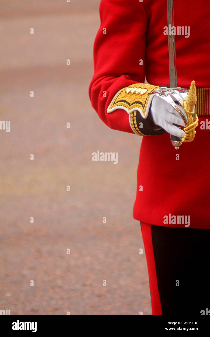 Soldier red uniform traditional hi-res stock photography and images - Alamy