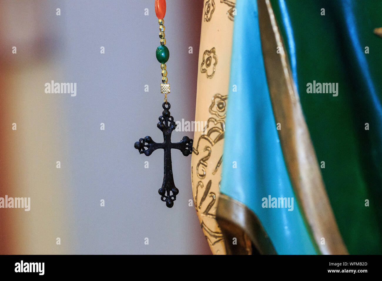 Hanging Rosary High Resolution Stock Photography and Images - Alamy