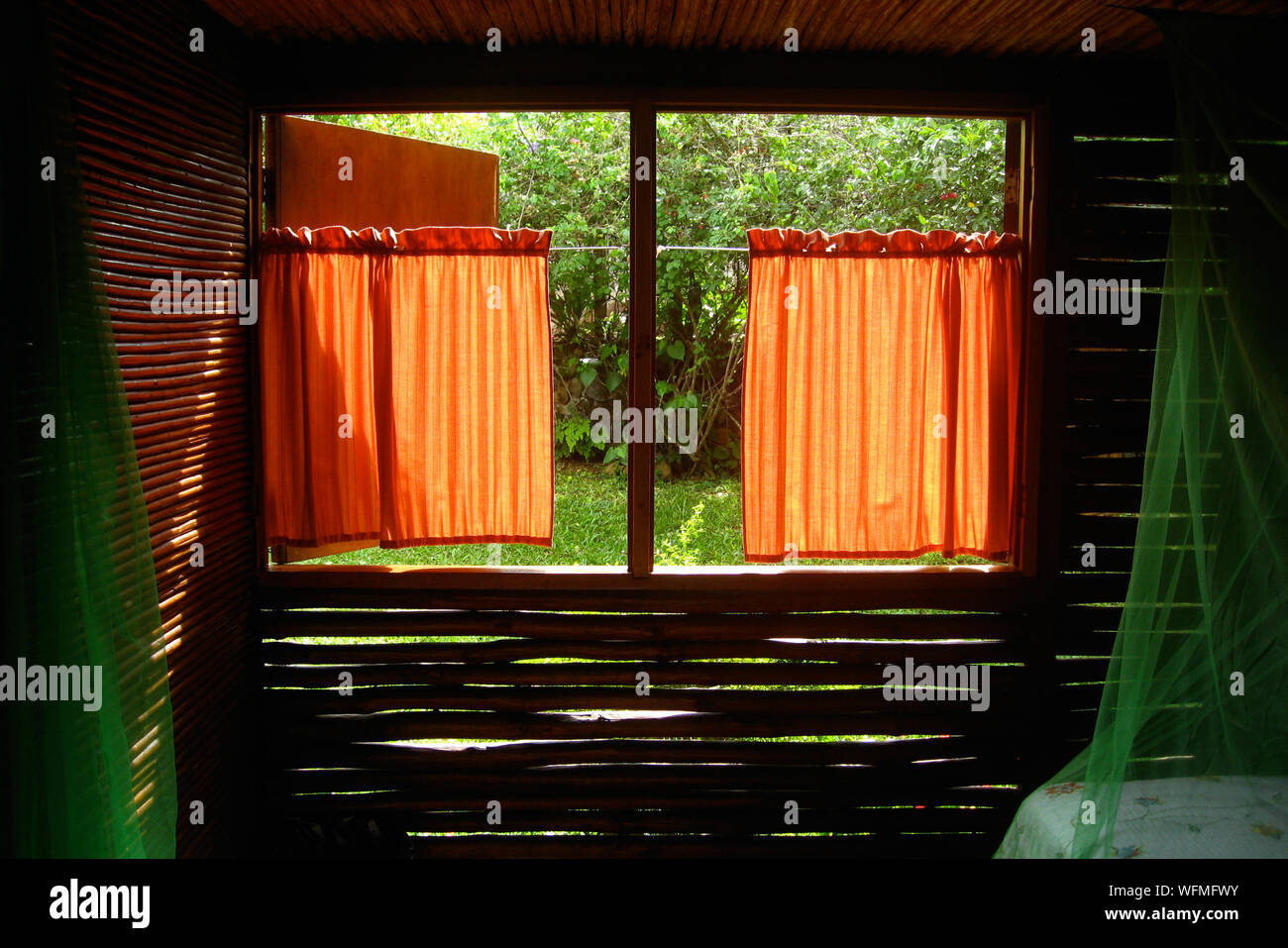 Cabin curtain hi-res stock photography and images - Alamy