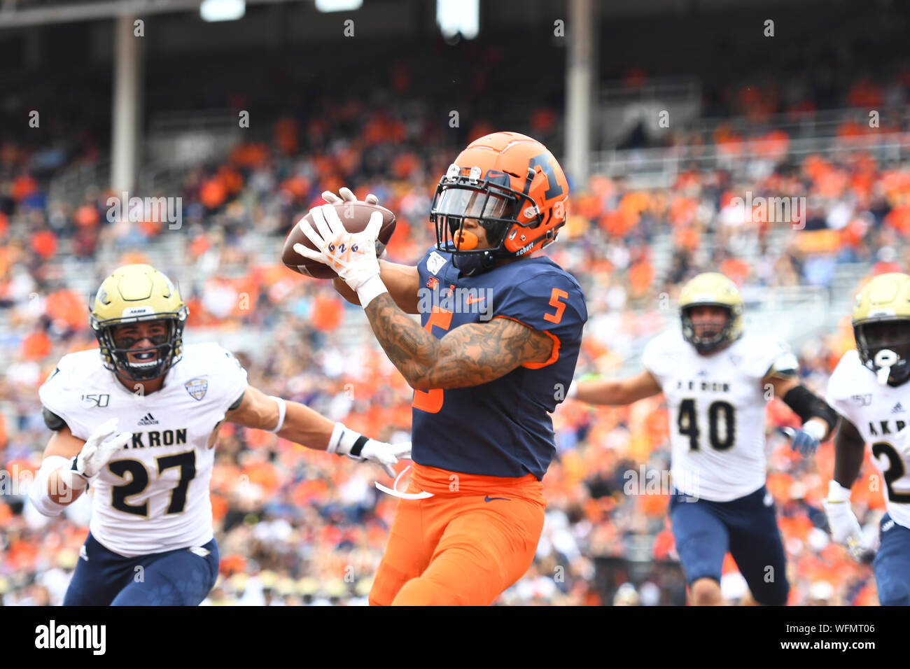 August 31, 2019: Trevon Sidney (5) of the Illinois Fighting Illini ...