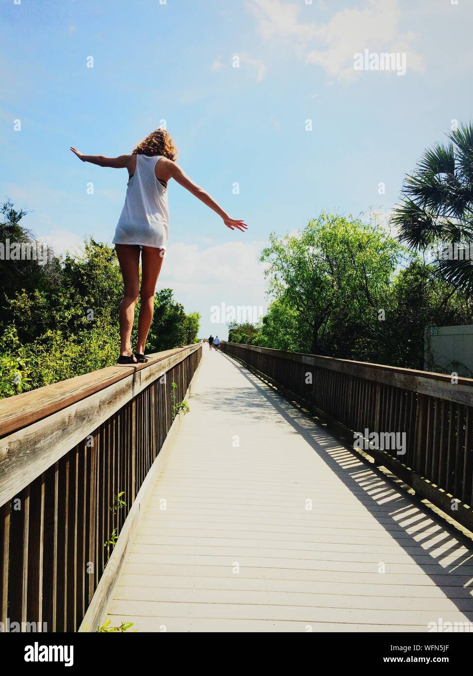 Balancing wood hi-res stock photography and images - Alamy
