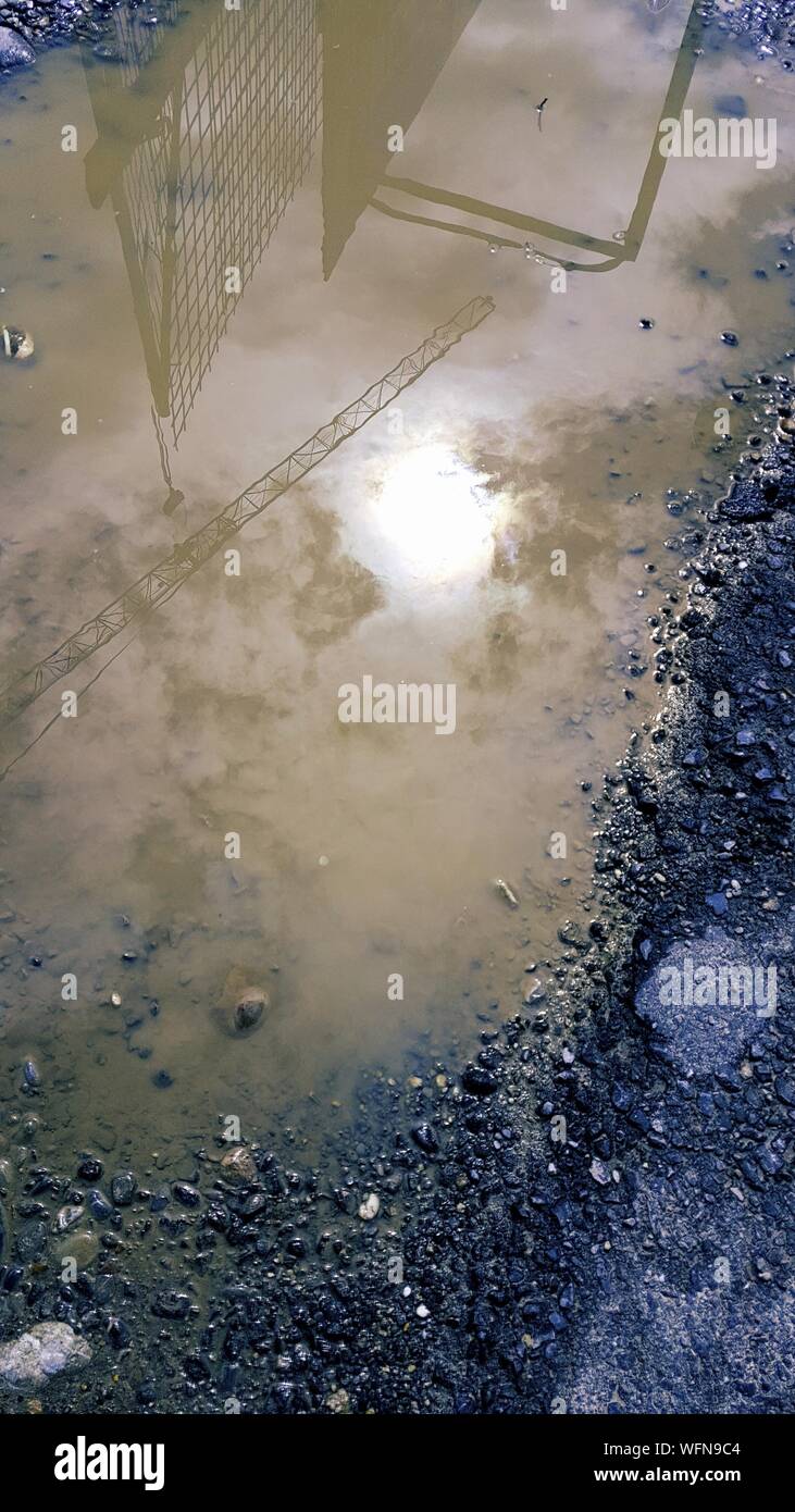 Reflection puddle run hi-res stock photography and images - Alamy