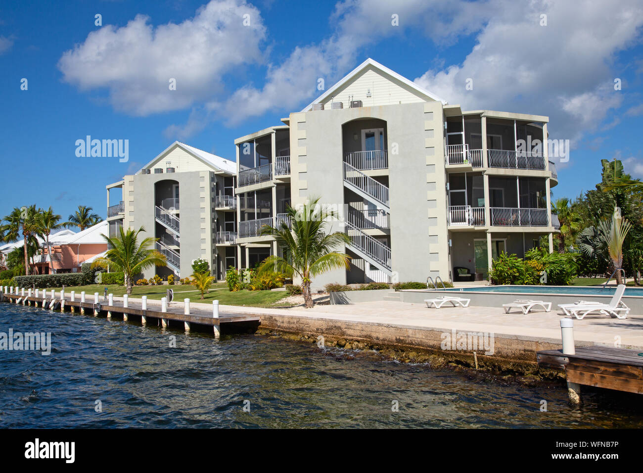 Luxury houses on the Grand Cayman island Stock Photo - Alamy