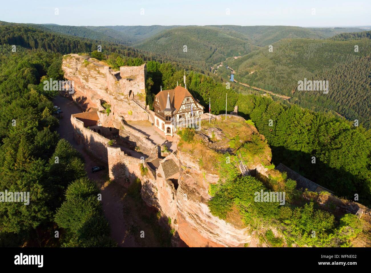 Haut barr castle saverne hi-res stock photography and images - Alamy
