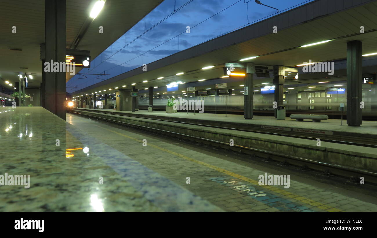 Marble railway hi-res stock photography and images - Alamy