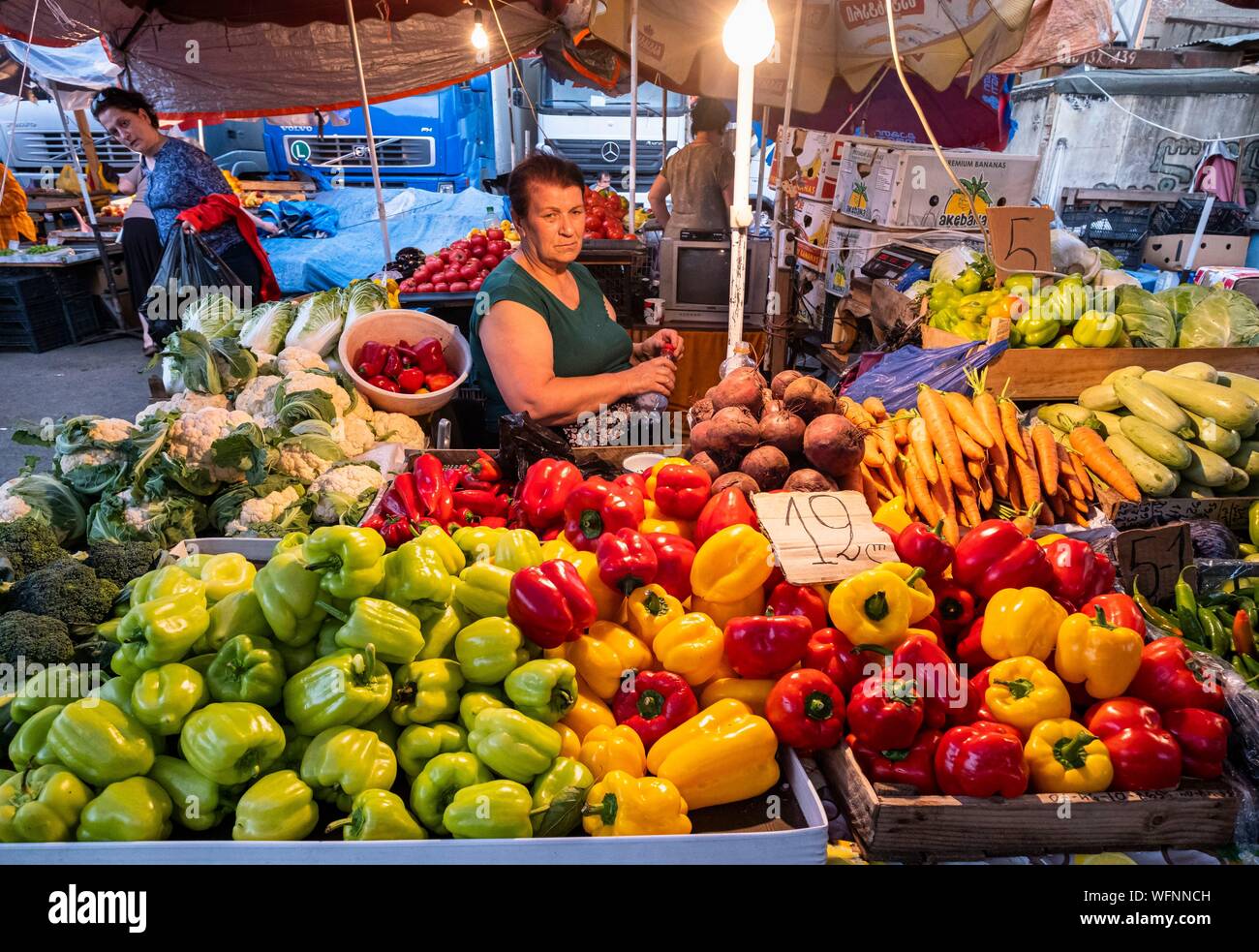 Around station hi-res stock photography and images - Alamy