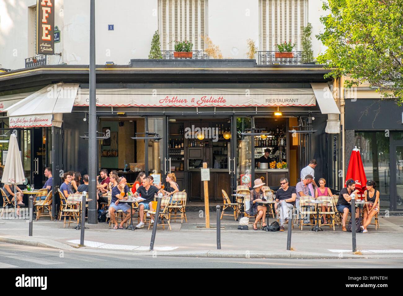 15 arrondissement paris hi-res stock photography and images - Alamy
