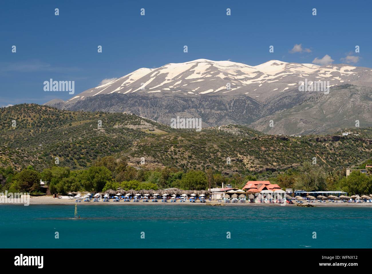 Greece, Crete, Agia Galini, Paralia Agia Galini, beach with Mount Ida ...