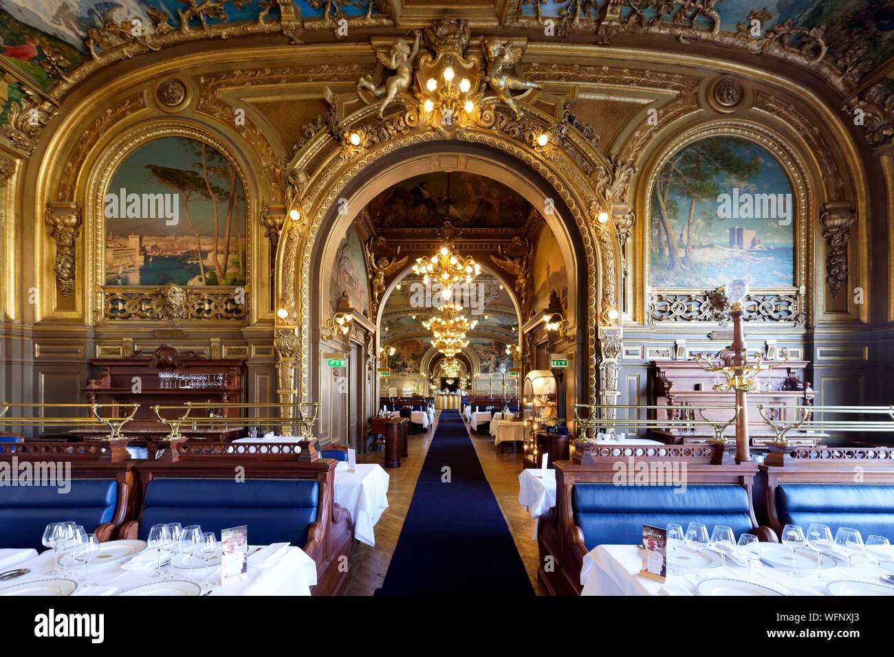 France, Gare de Lyon Railway Station, Le Train Bleu Restaurant Stock ...