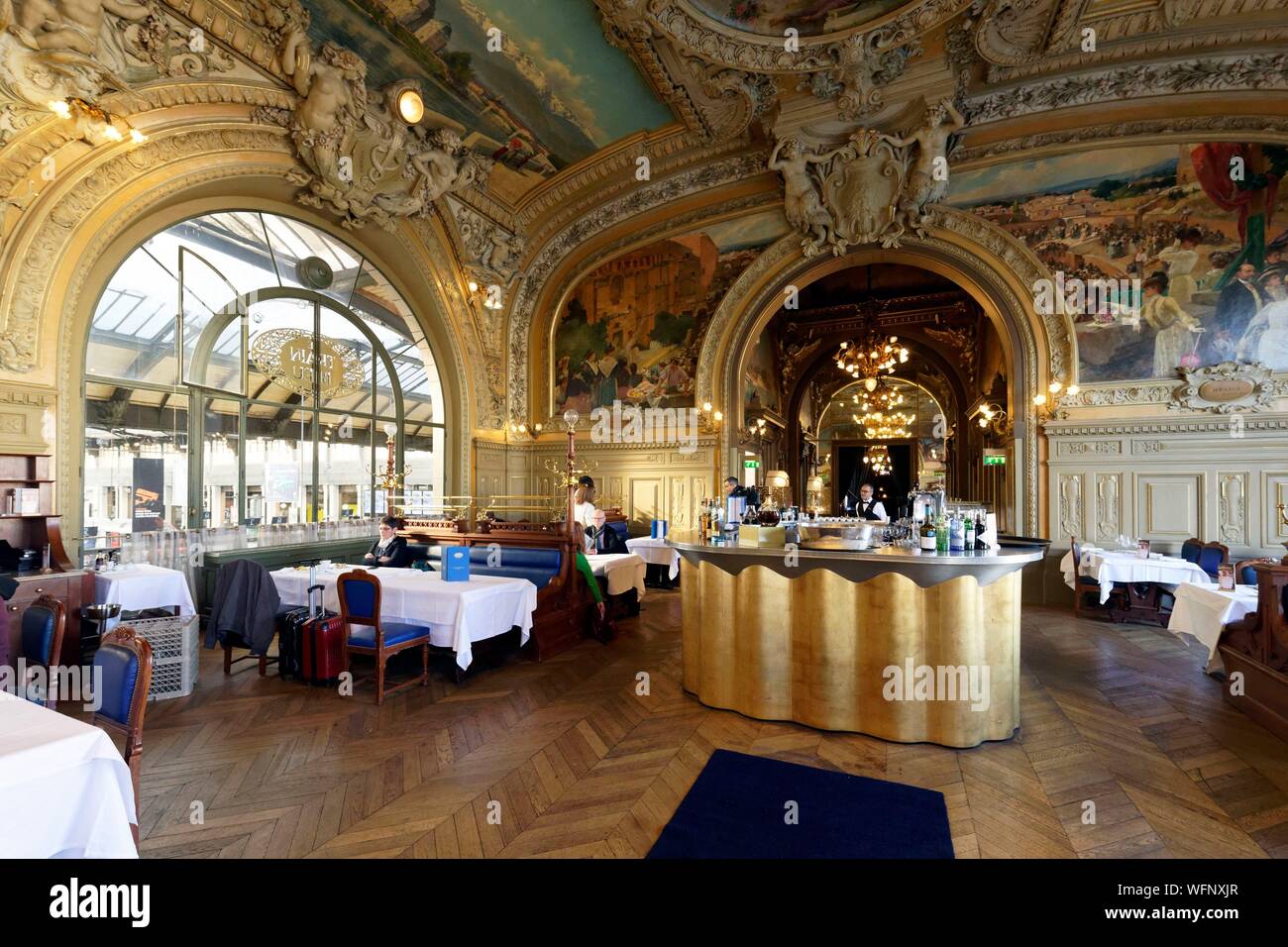 France, Gare de Lyon Railway Station, Le Train Bleu Restaurant Stock ...