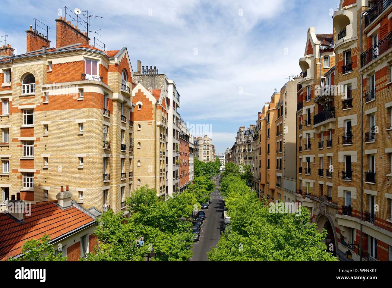 Street paris 12th hi-res stock photography and images - Alamy