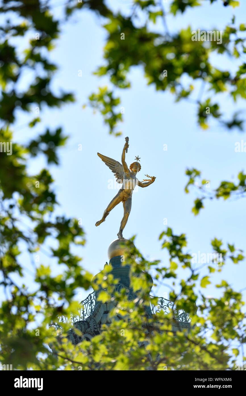 France, Paris, Place de la Bastille, Column of July, the Genie de la ...