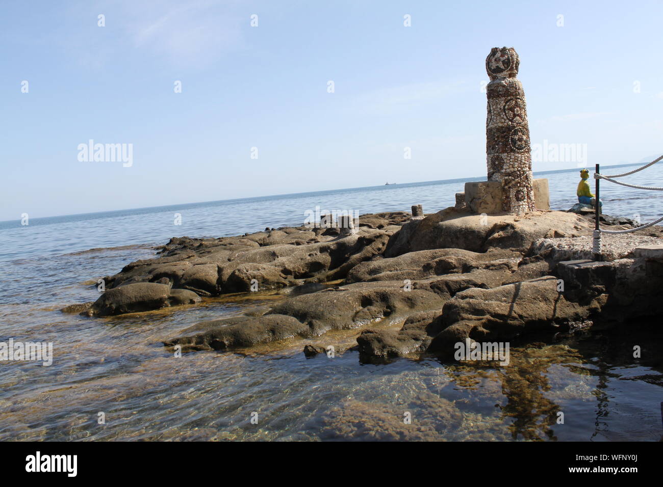 Column rock hi-res stock photography and images - Alamy
