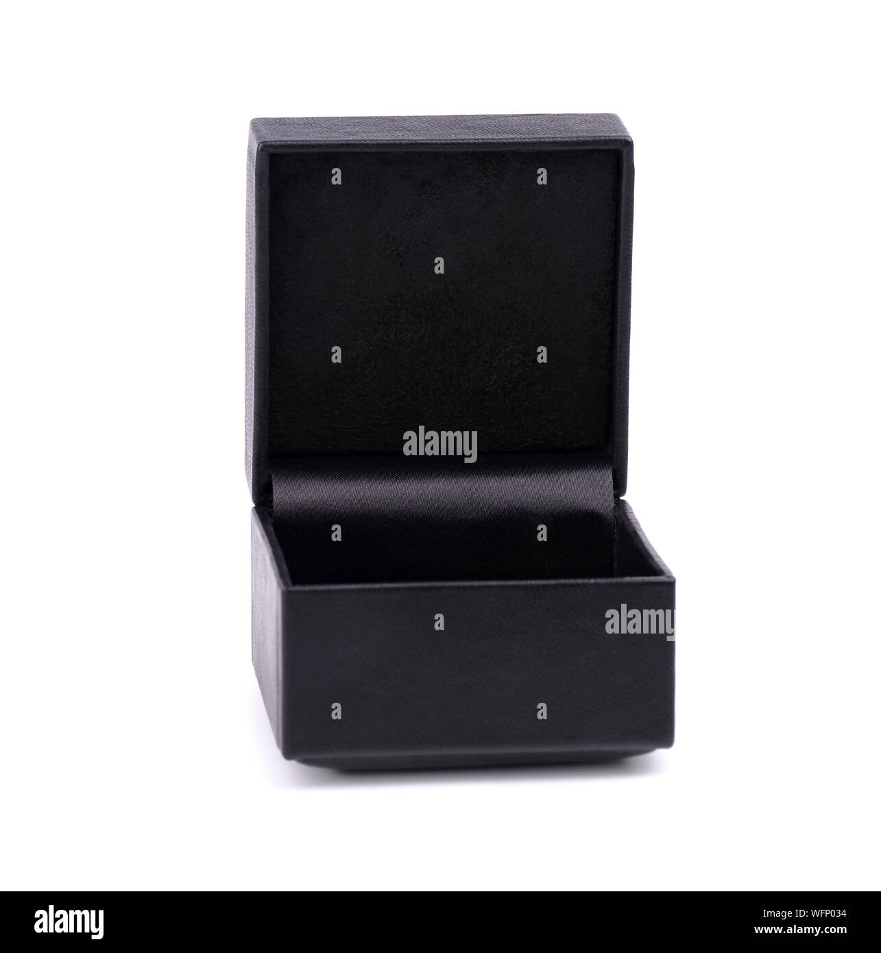 Black jewelry box isolated on white background. Black leather box. Open ...