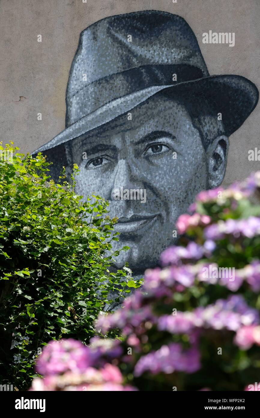 Jean moulin painting hi-res stock photography and images - Alamy