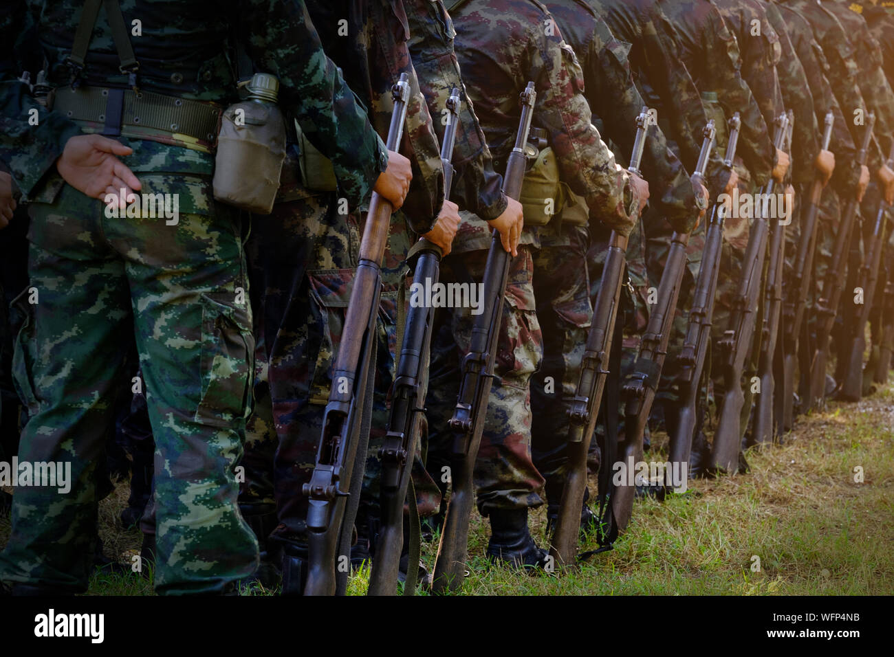 Military soldiers guns uniform camouflage hi-res stock photography and ...