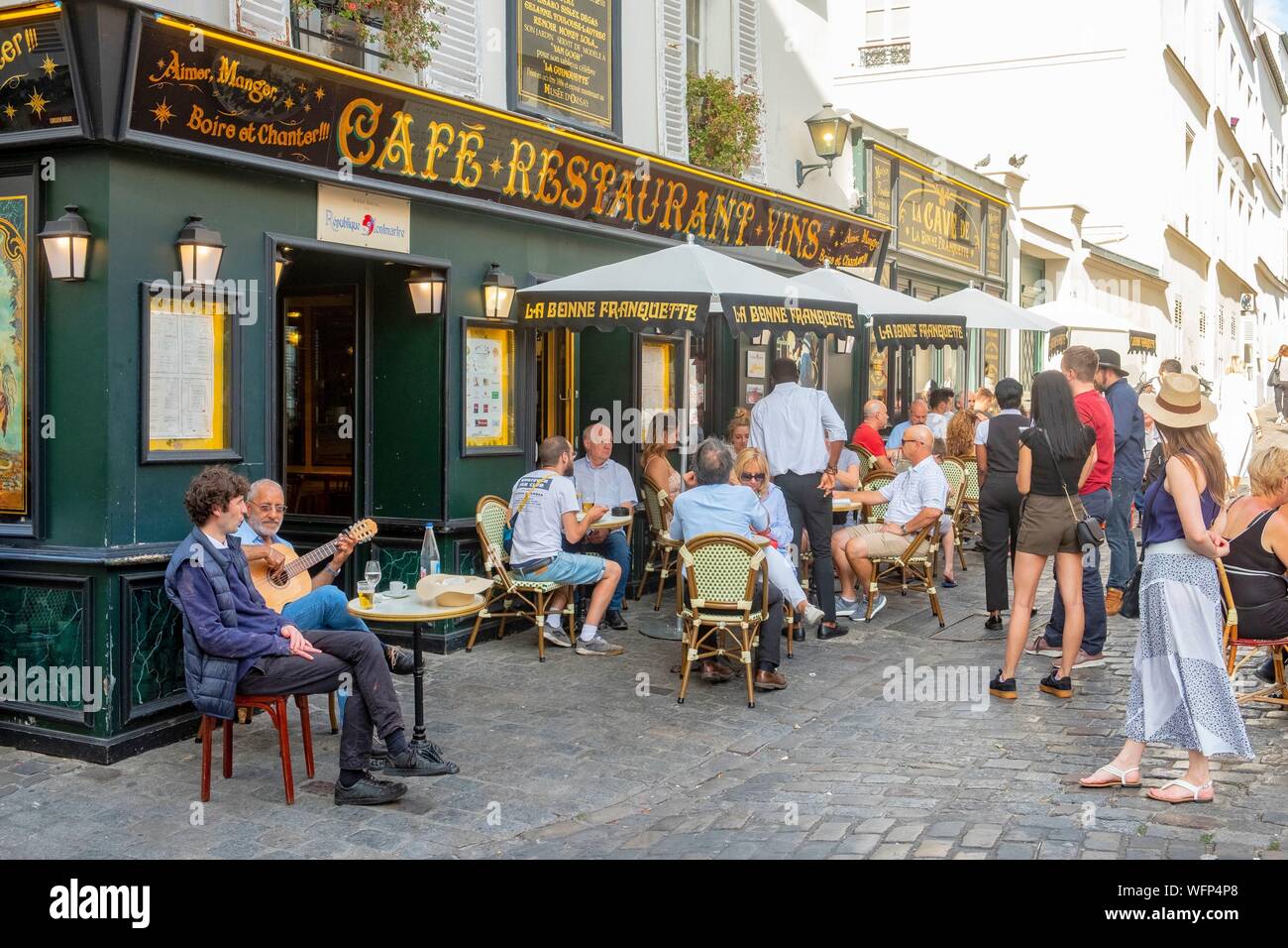Café rustique hi-res stock photography and images - Alamy