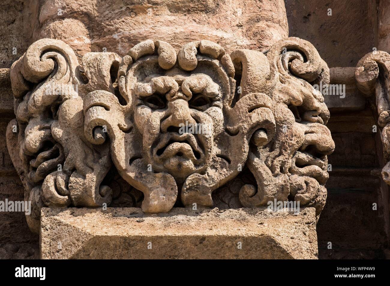 Palermo Sicily Statue High Resolution Stock Photography and Images - Alamy