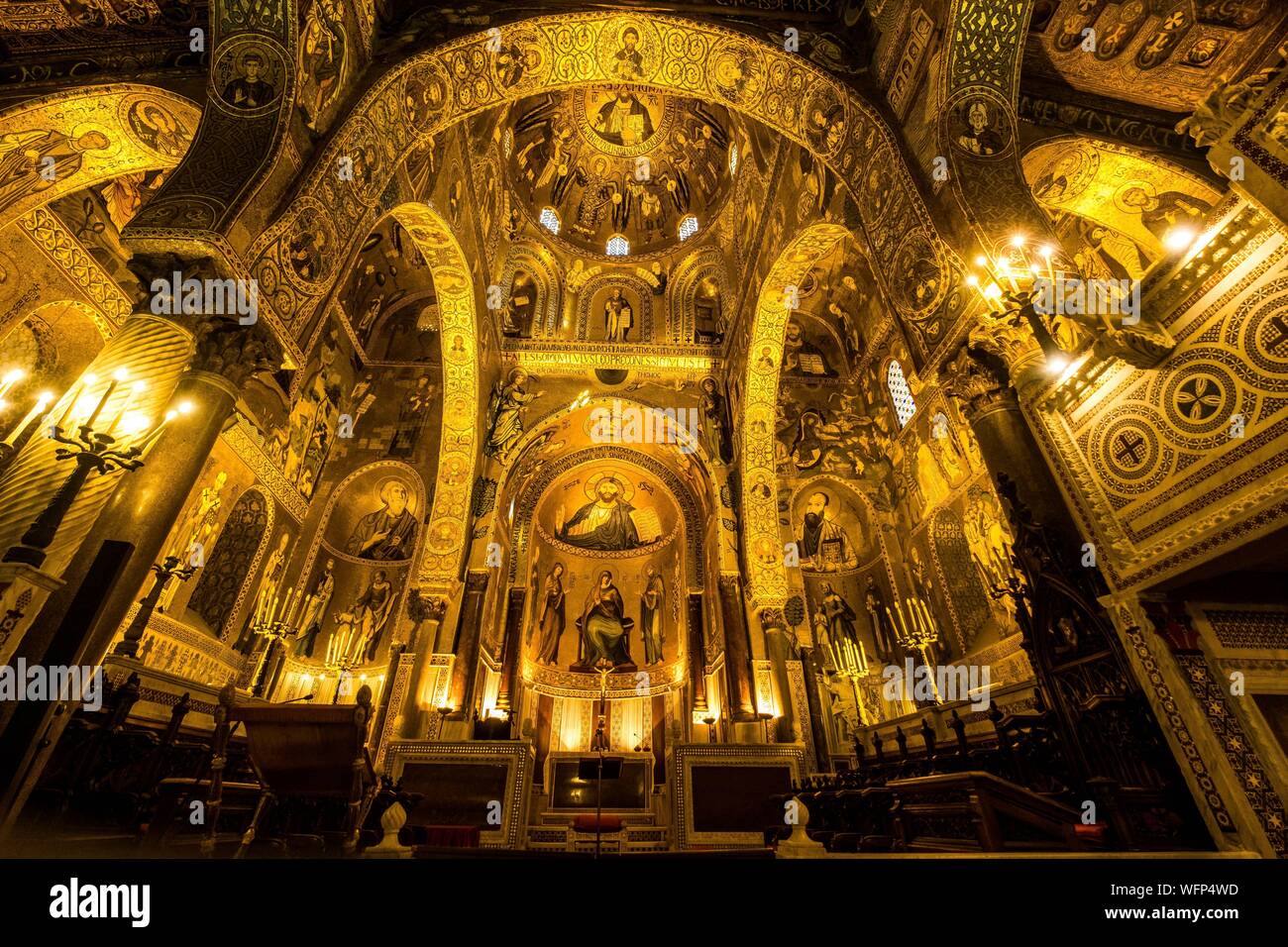 Byzantine palace hi-res stock photography and images - Alamy