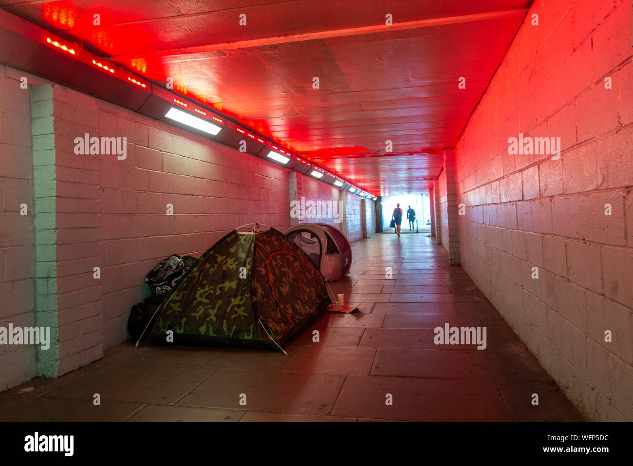 Underpass homeless tent hi-res stock photography and images - Alamy