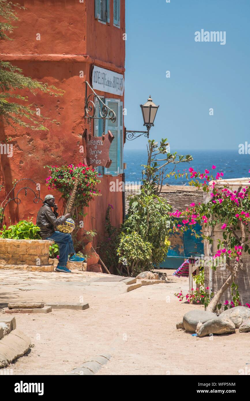 Kora player dakar senegal hi-res stock photography and images - Alamy