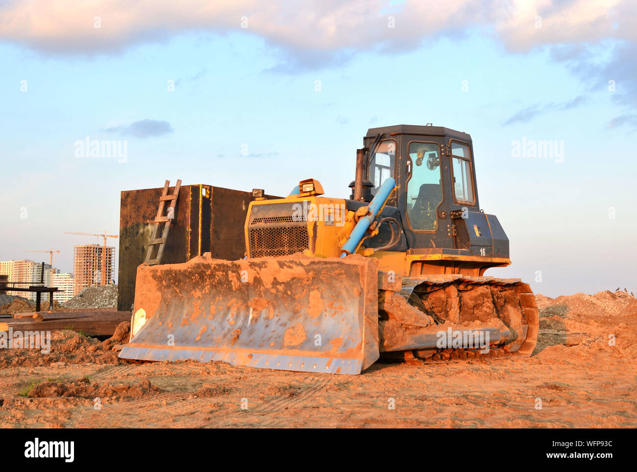 Track-type bulldozer, earth-moving equipment. Land clearing, grading ...