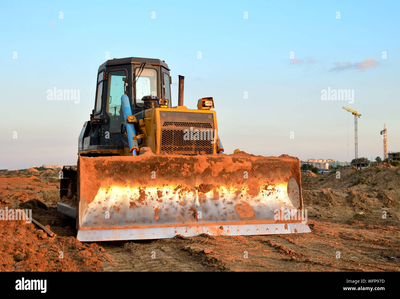 Track-type bulldozer, earth-moving equipment. Land clearing, grading ...