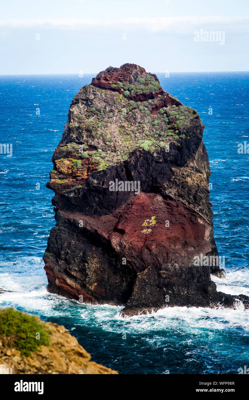 Rugged Stack Formation High Resolution Stock Photography and Images - Alamy