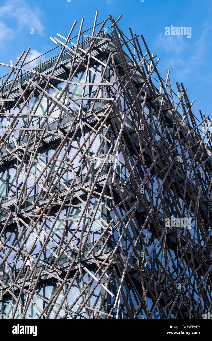 France, Paris, Paris Rive Gauche district, T8 - Le Nid building, office ...