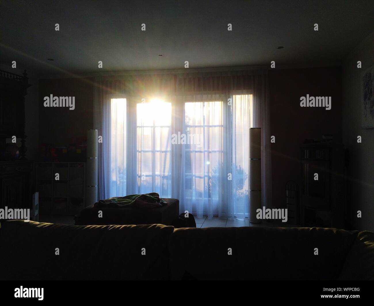 Bedroom morning hi-res stock photography and images - Alamy