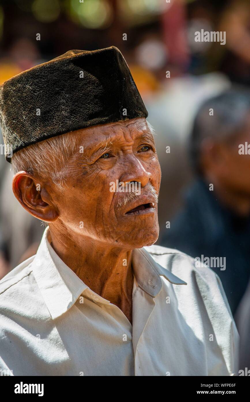 Indigenous indonesia hi-res stock photography and images - Alamy