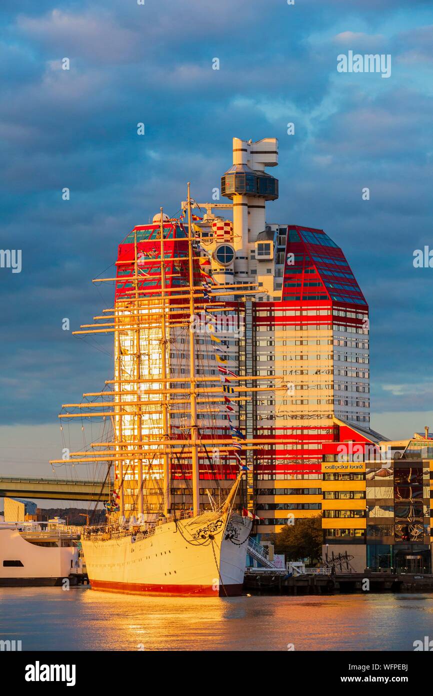 Sweden, Vastra Gotaland, Goteborg (Gothenburg), the skyscraper ...