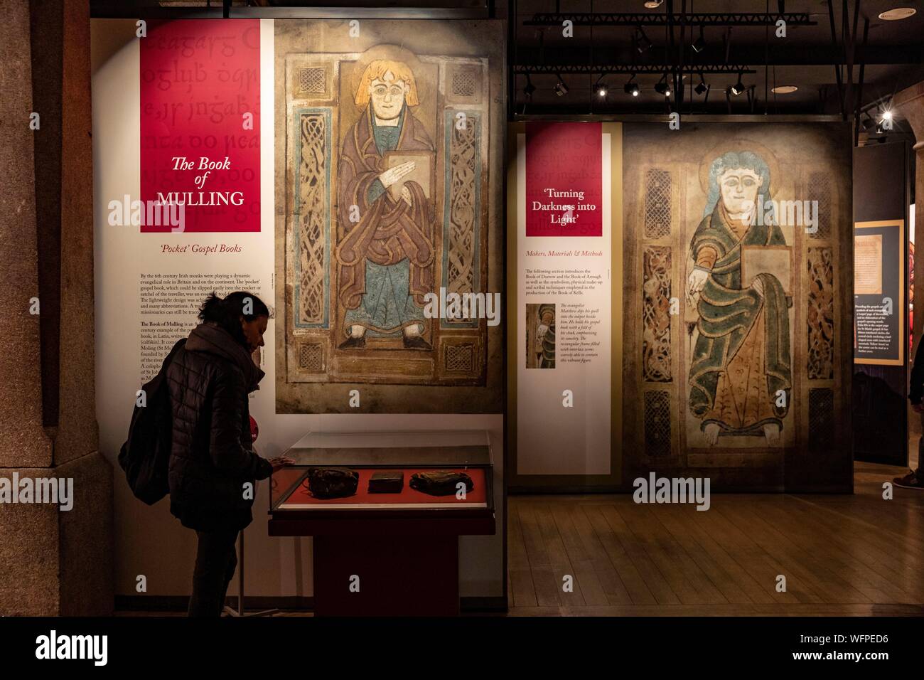 Ireland, Dublin, Trinity College, the Old Library and the Book of Kells ...