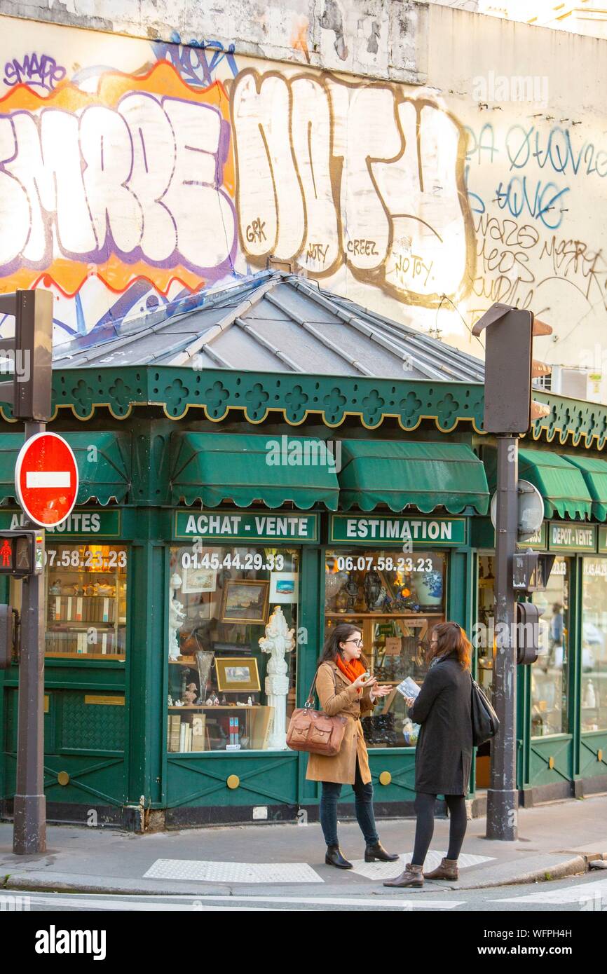 France, Paris, tag or street art Stock Photo - Alamy