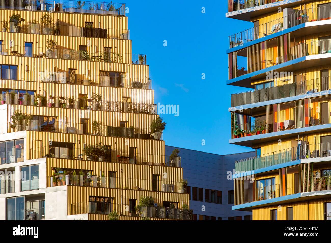 France, Paris, Massena ZAC, Paris XIII, HOME first high rise ...