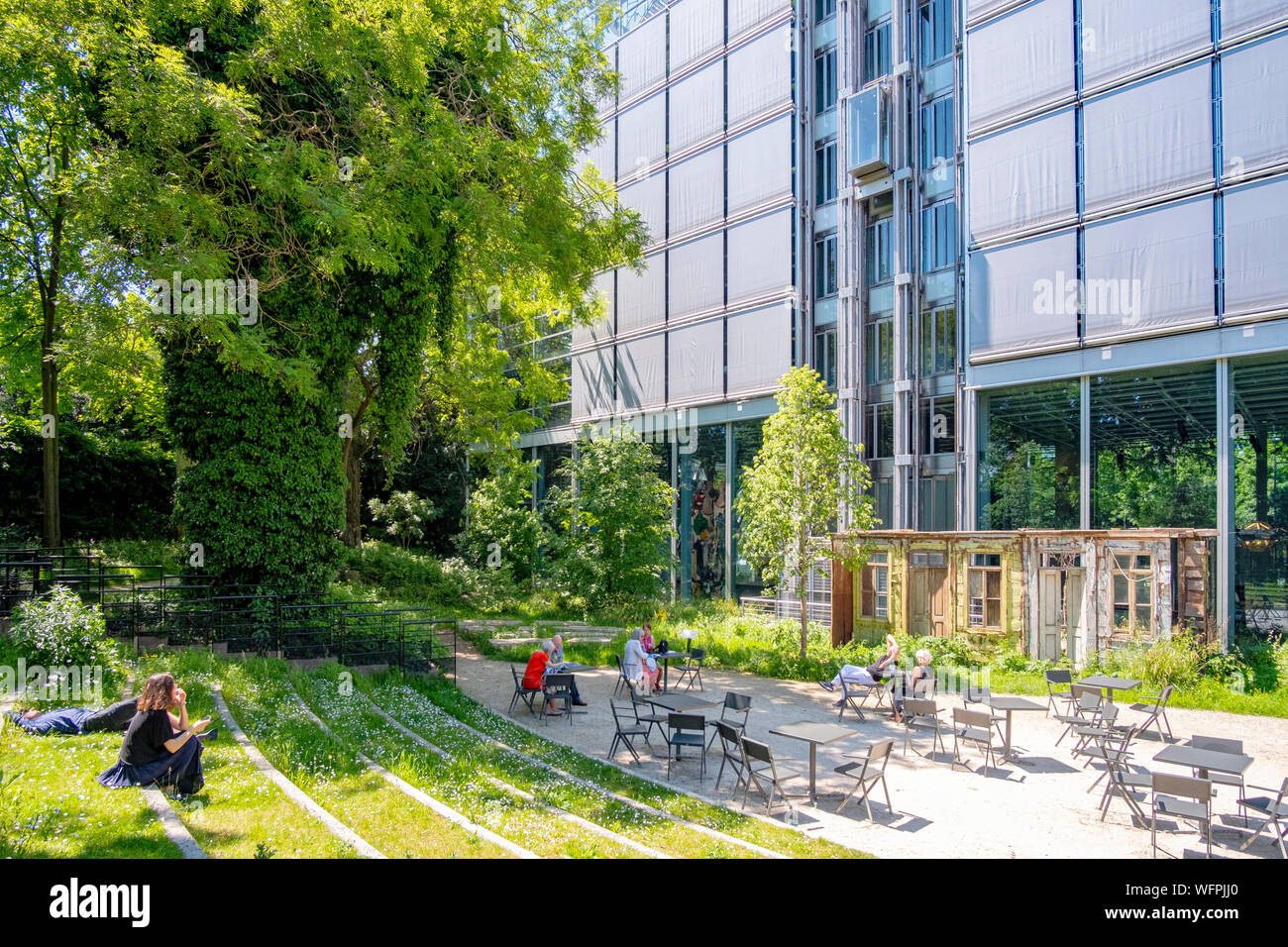 France, Paris, Cartier Foundation for Contemporary Art Stock Photo - Alamy