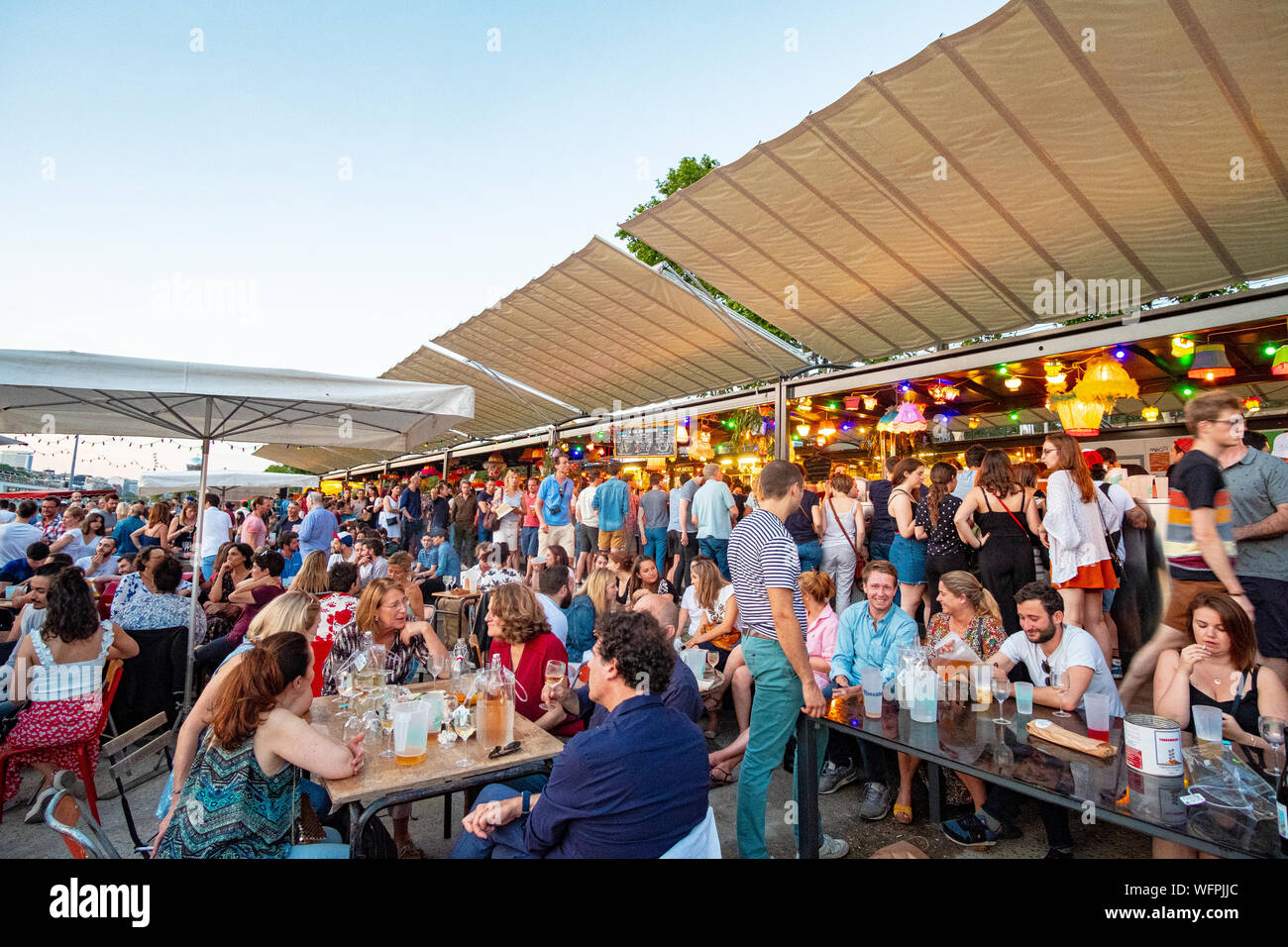 France, Paris, Javel Bas port, Quai de Seine, the La Javelle guinguette ...