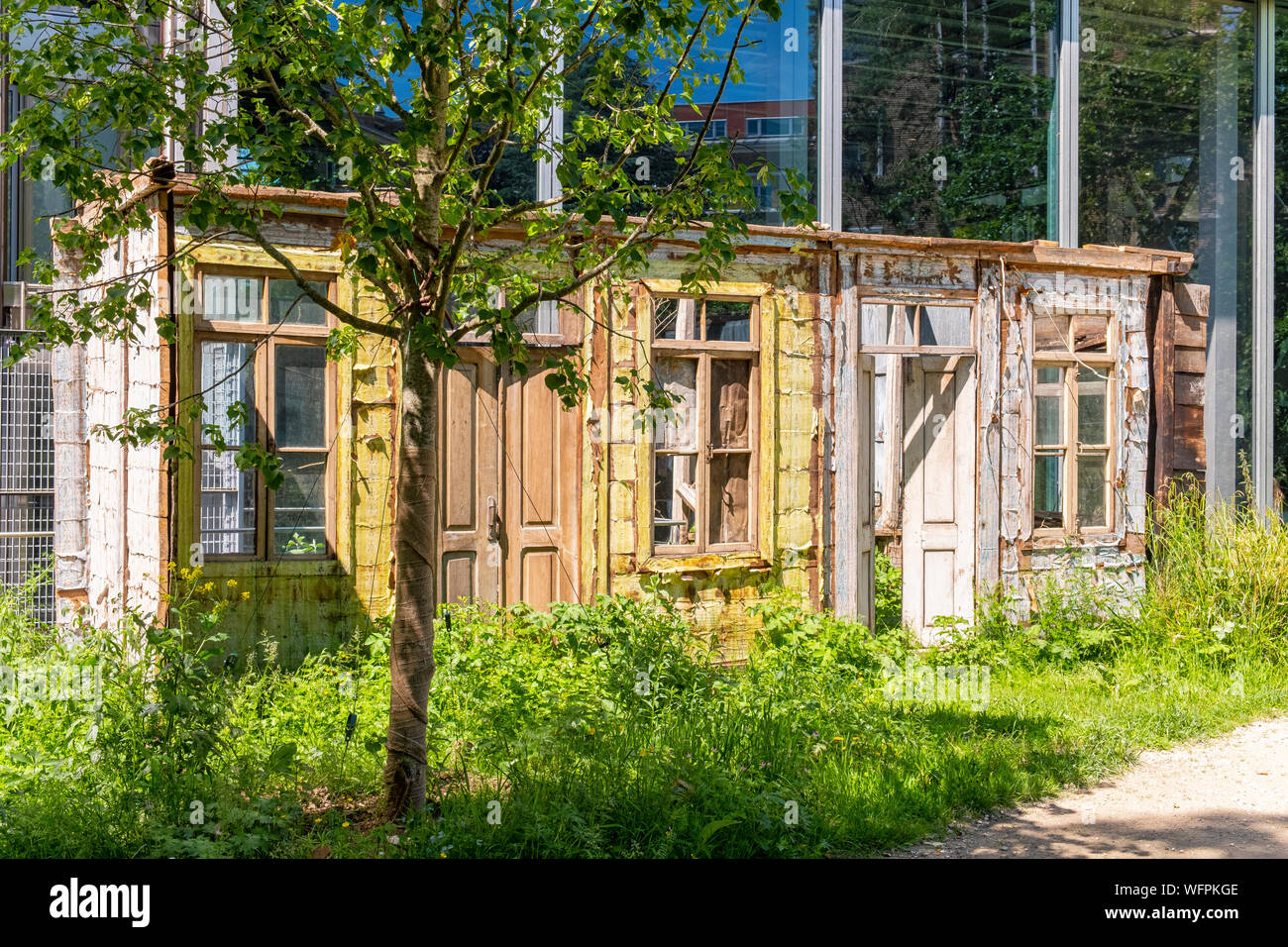 France, Paris, Cartier Foundation for Contemporary Art Stock Photo - Alamy