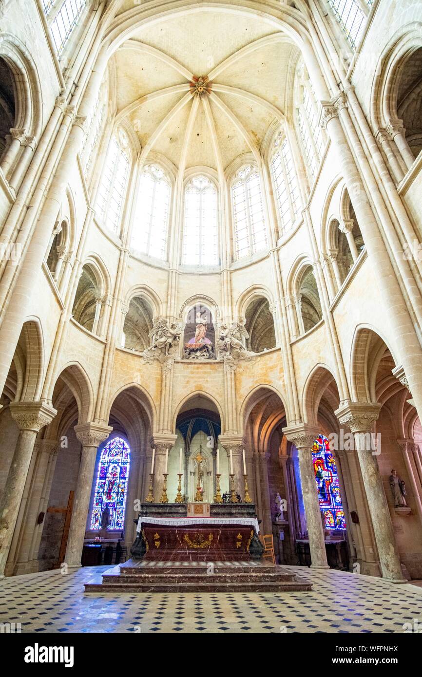 France, Oise, Senlis, Notre Dame cathedral of Senlis, roman catholic ...