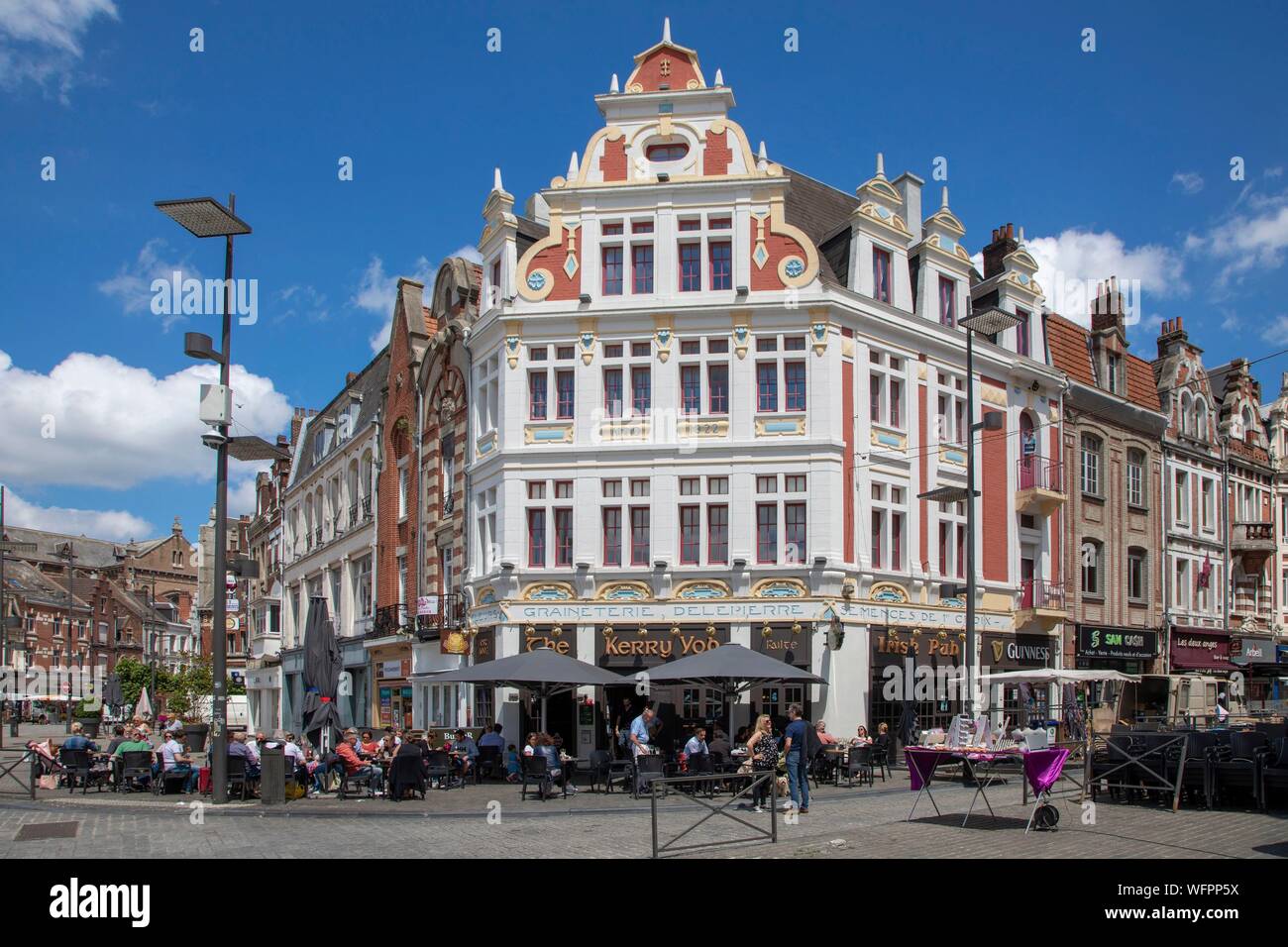 Flemish renaissance architecture hi-res stock photography and images ...
