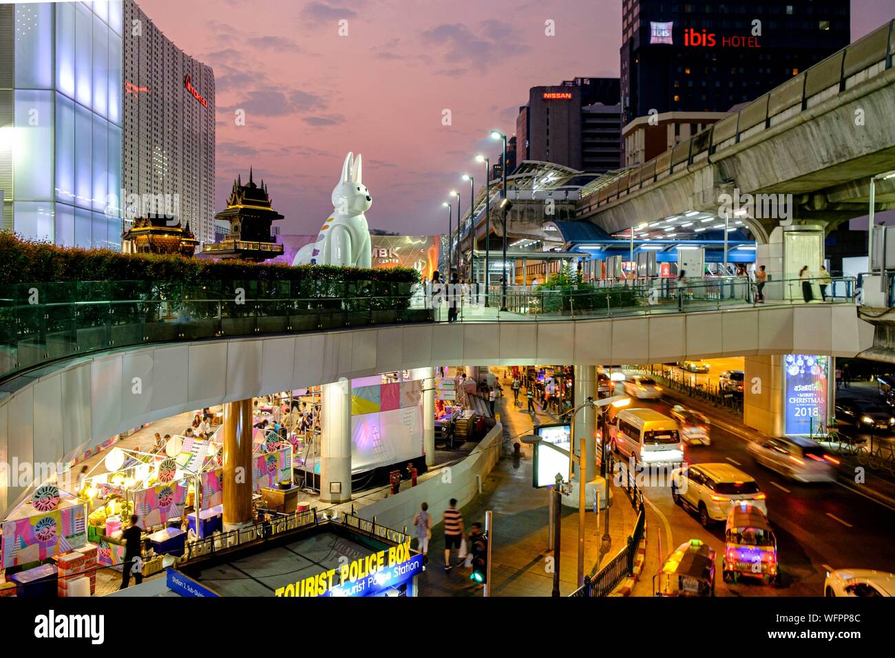 Thailand, Bangkok, Siam square, MBK shopping mall, Maja and Makrub ...