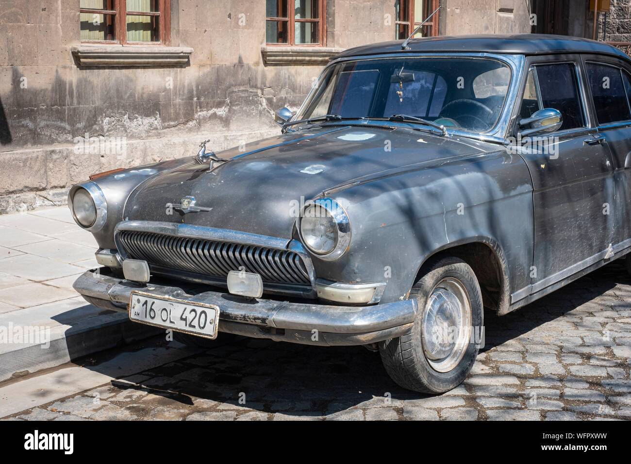 Russian old car hi-res stock photography and images - Alamy