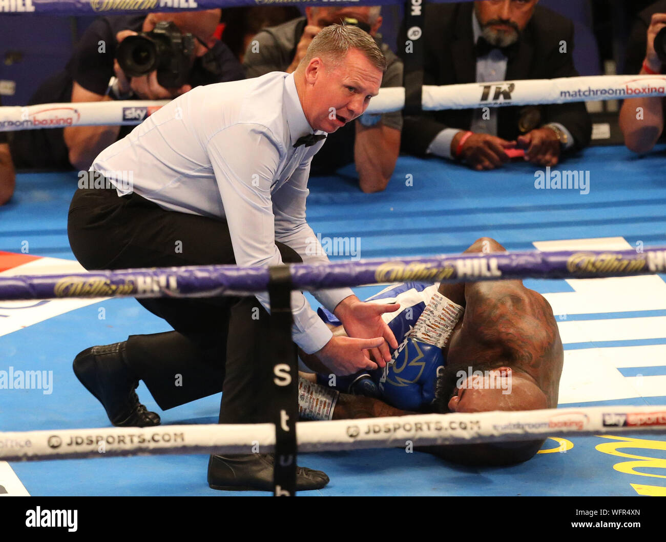 Hevyweight hi-res stock photography and images - Alamy