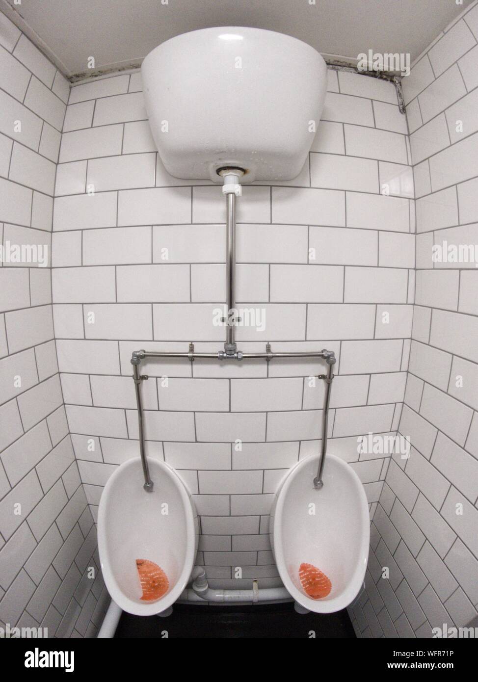 Eye hygiene hi-res stock photography and images - Alamy